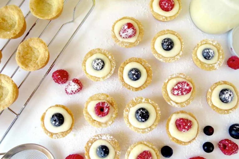 THE RUBBING-IN METHOD - What Sarah Bakes