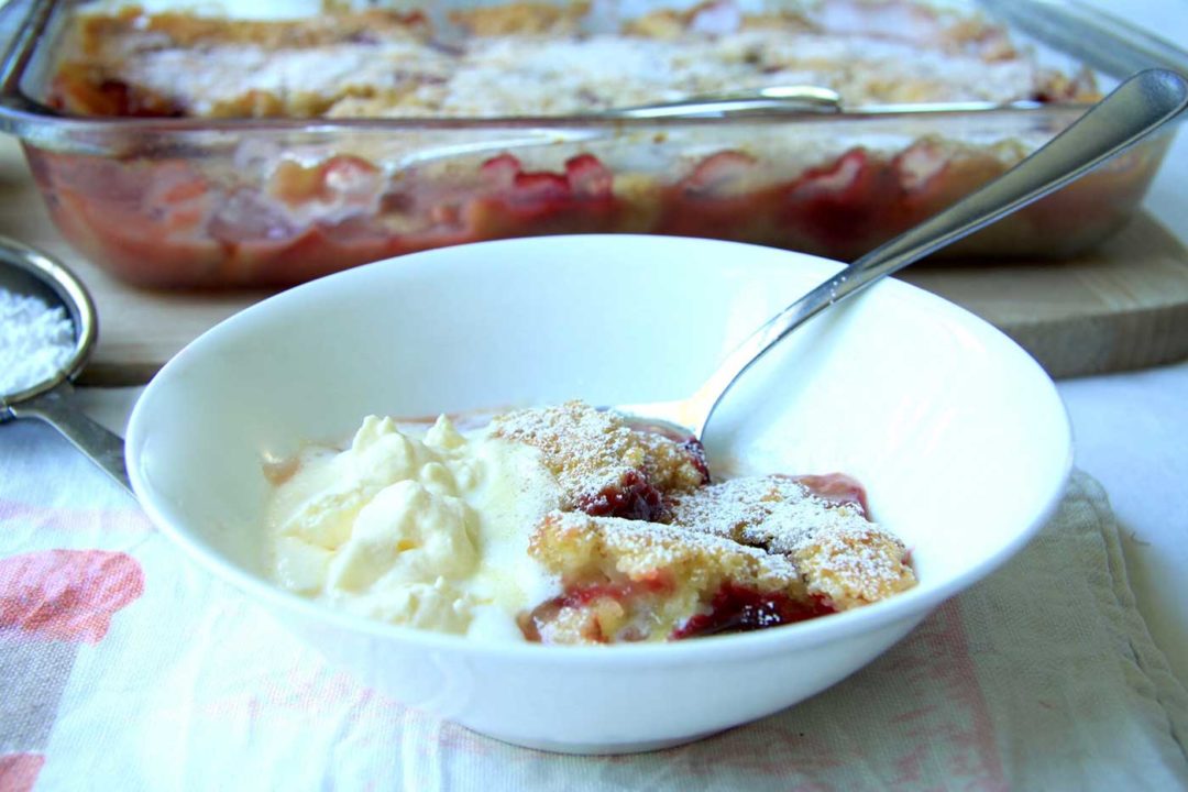 EASY SELF SAUCING PLUM PUDDING - What Sarah Bakes