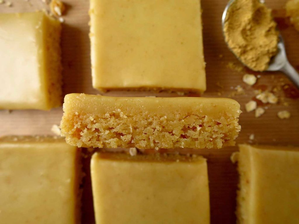 OATY GINGER CRUNCH - What Sarah Bakes